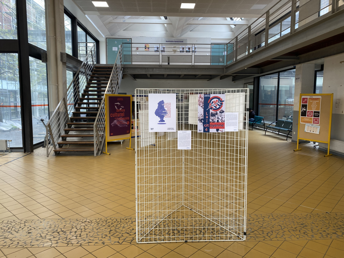 Exposition LP IW / Ma laïcité / Hall de l'IUT / - IUT de Bobigny - Université Sorbonne Paris Nord